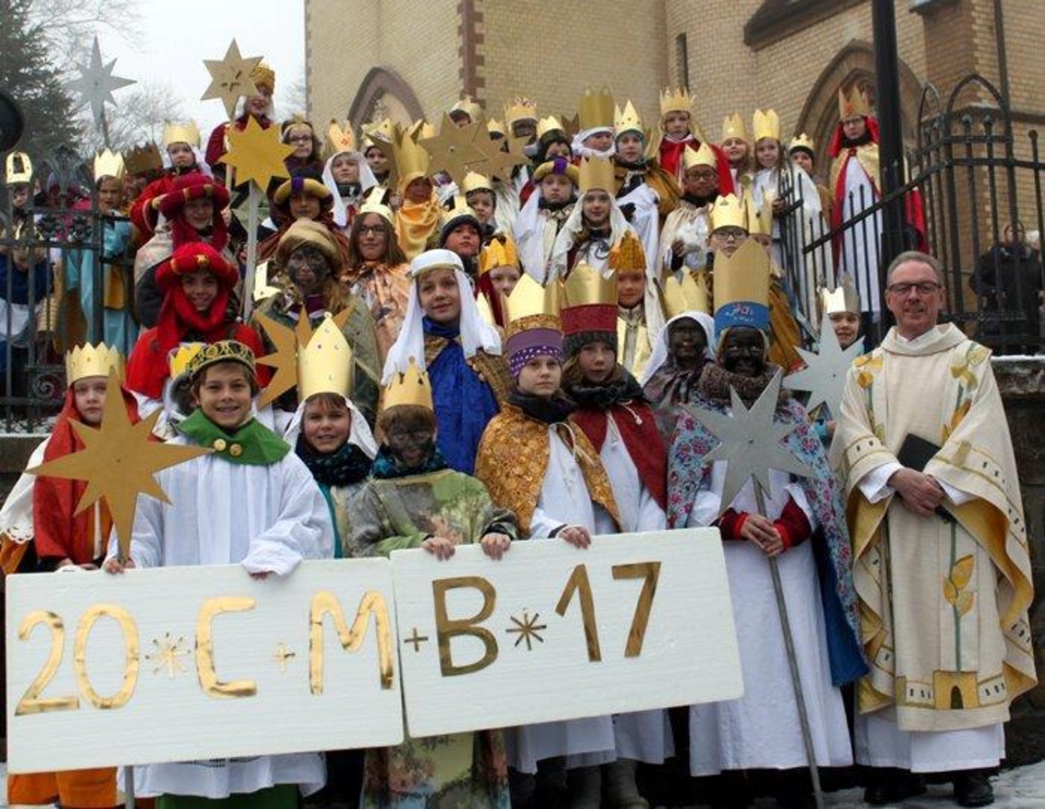 „Die Sternsinger kommen!“ „SEGEN BRINGEN, SEGEN SEIN" - Arnsberg