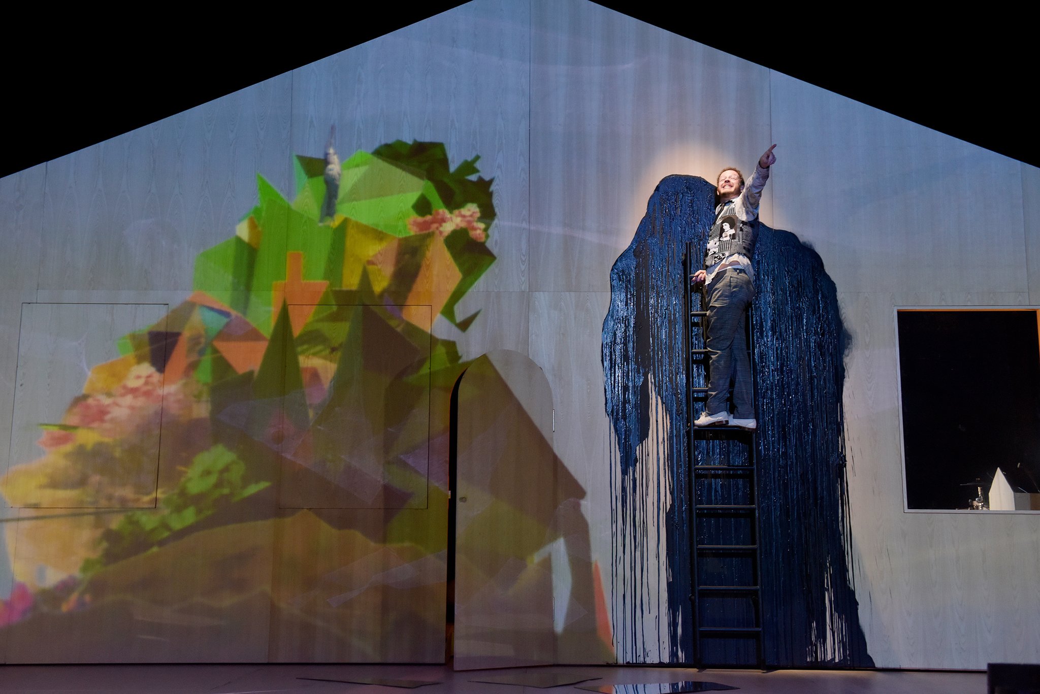 Betörendes magisches Theater: Hesses "Der Steppenwolf" im ...