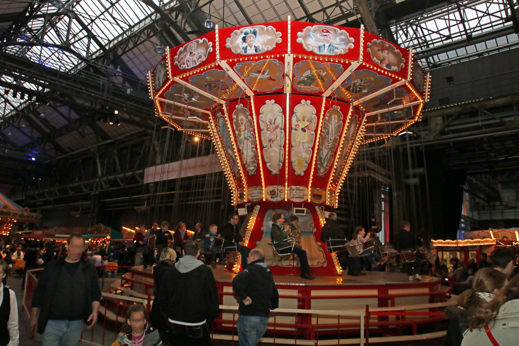 Historischer Jahrmarkt in der Jahrhunderthalle. - Bochum