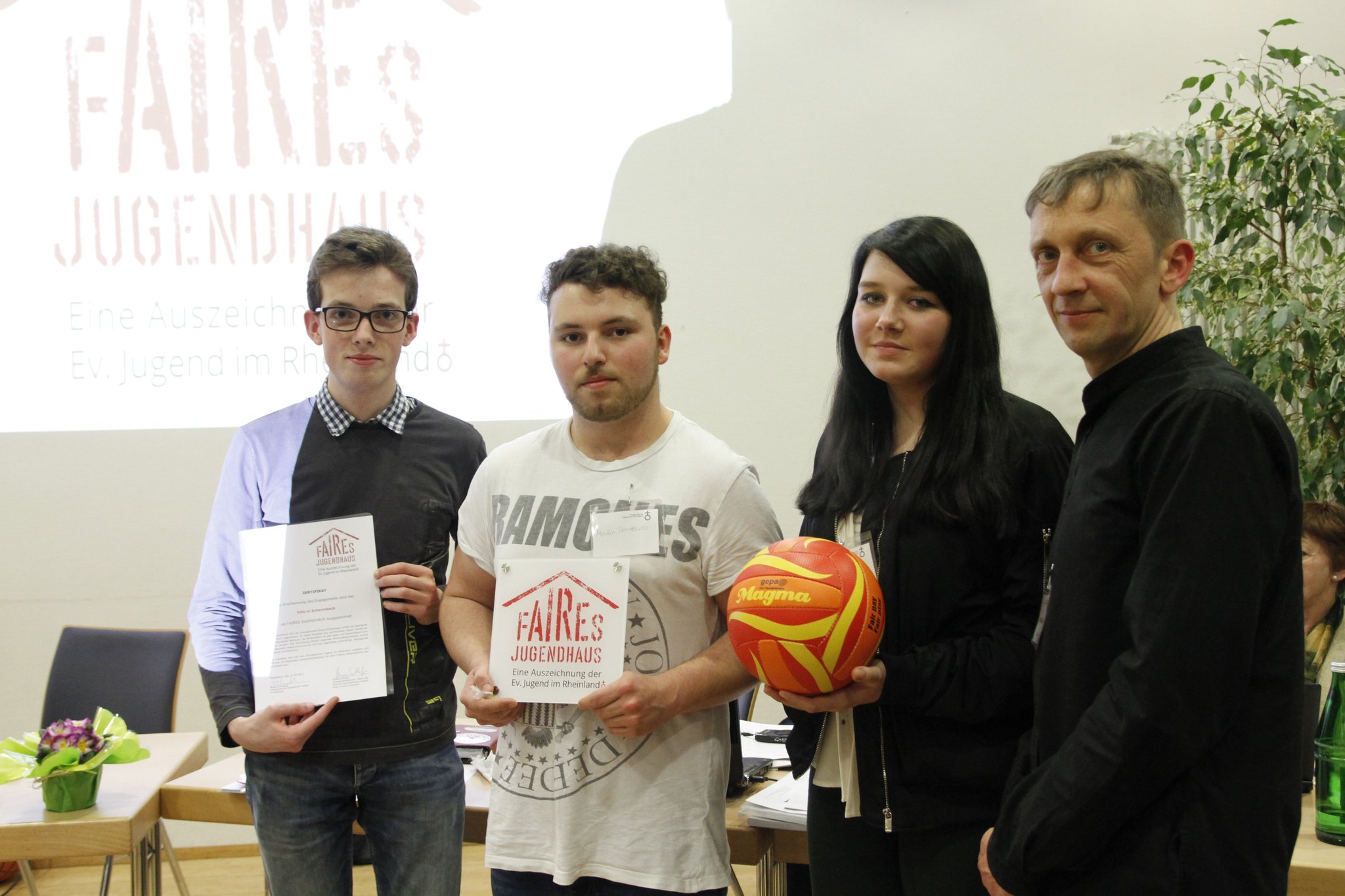 Das YOU ist jetzt ein „Faires Jugendhaus“ - Schermbeck