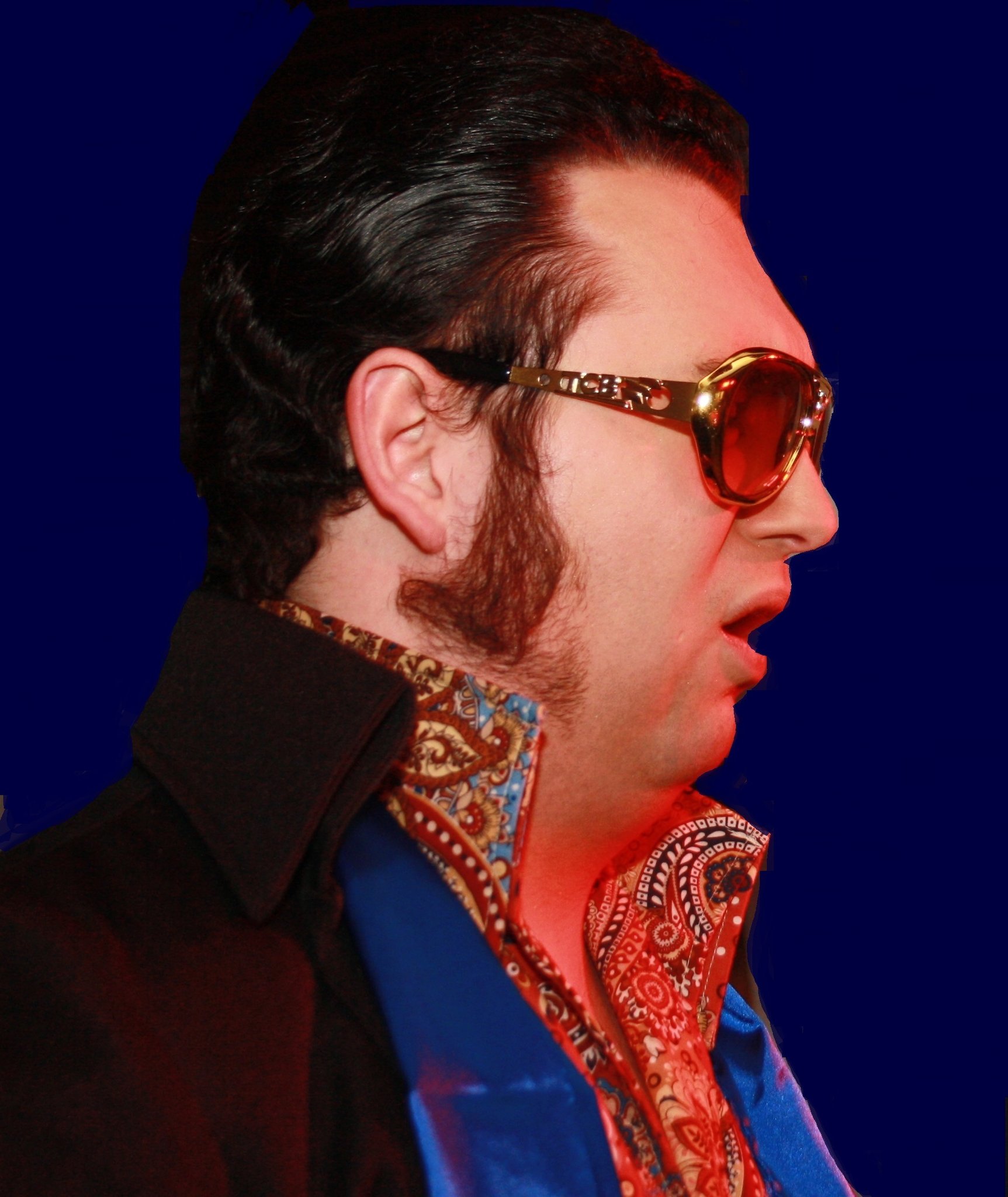 Teddy King gab in der Gaststätte "ANNE TRÄNKE" ein grandioses ELVIS ...