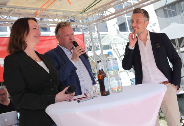 Party rund um die Karstadt-Baustelle - Bottrop