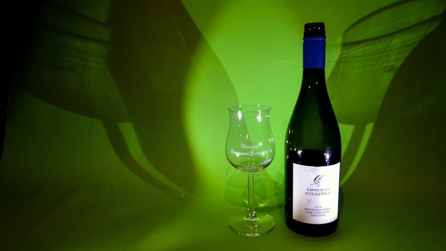 Ein Gläschen in Ehren, kann niemand verwehren---------- - Duisburg