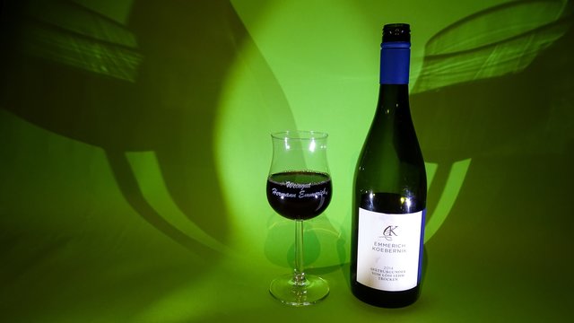 Ein Gläschen in Ehren, kann niemand verwehren---------- - Duisburg