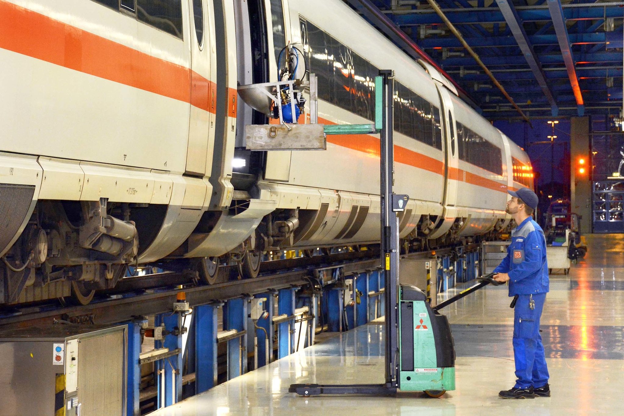 Nachtschicht im Eisenbahnwerk - Dortmund-City
