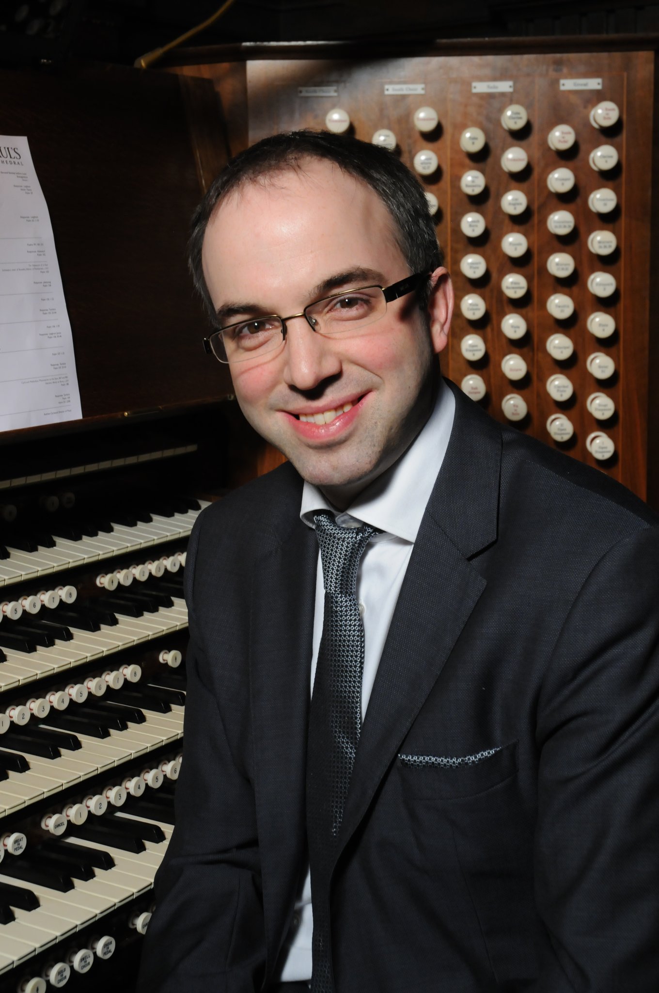 Tolles Orgelfestival: Simon Johnson aus London konzertiert in ...