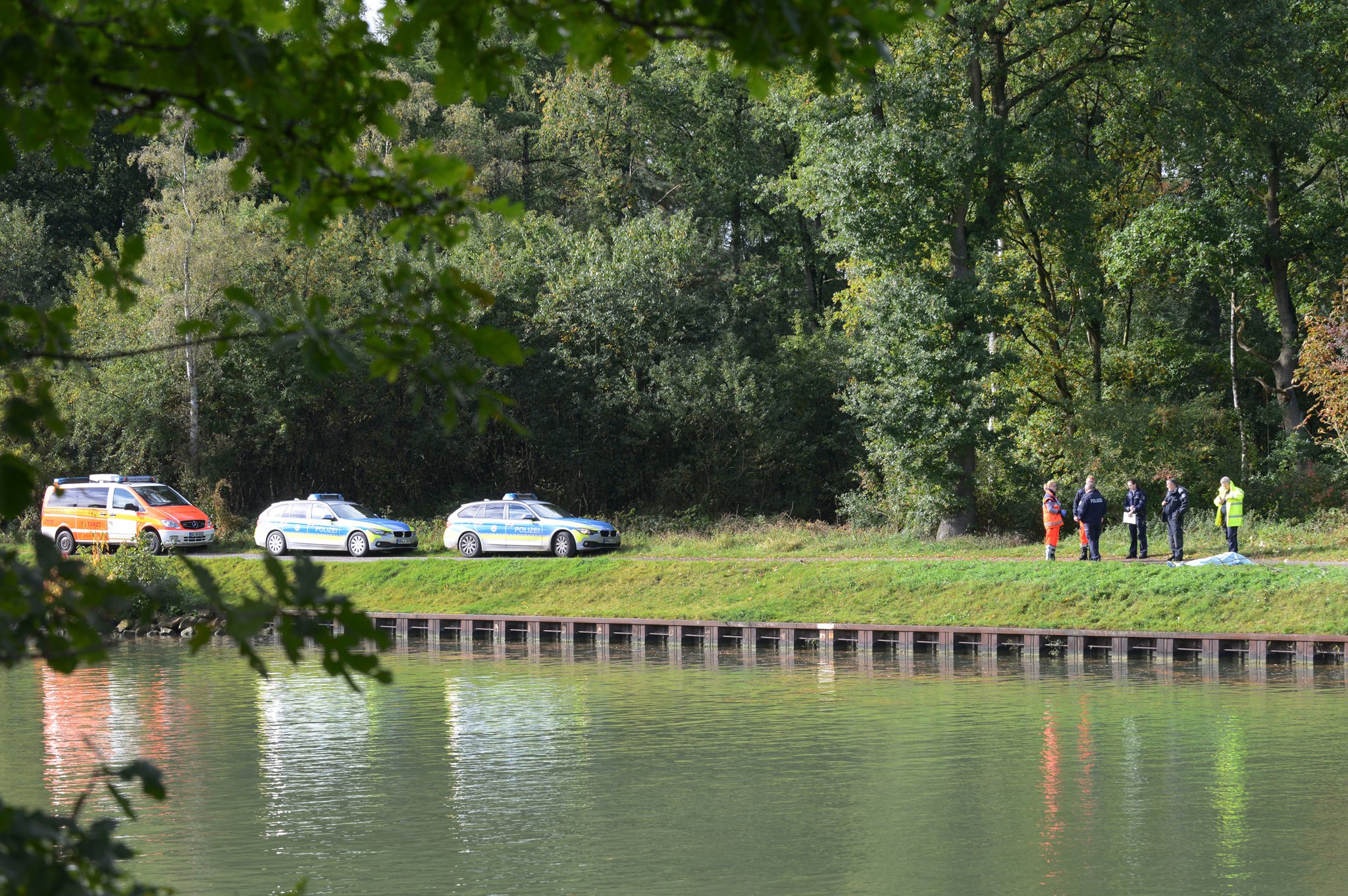 Wasserleiche im Wesel-Datteln-Kanal entdeckt - Dorsten
