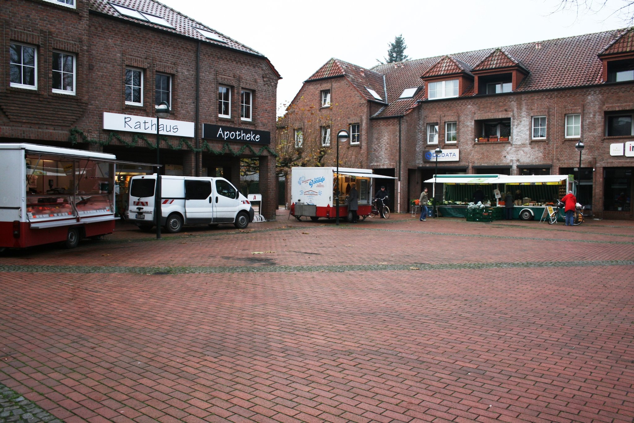 Hamminkelner Markt verwaist – Stadt sucht neue Beschicker - Hamminkeln