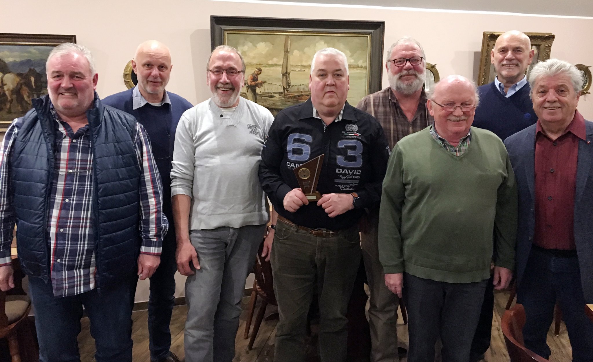 Grieth am Rhein: Skatclub "Die Mauerblümchen" besteht 50 Jahre - Kalkar