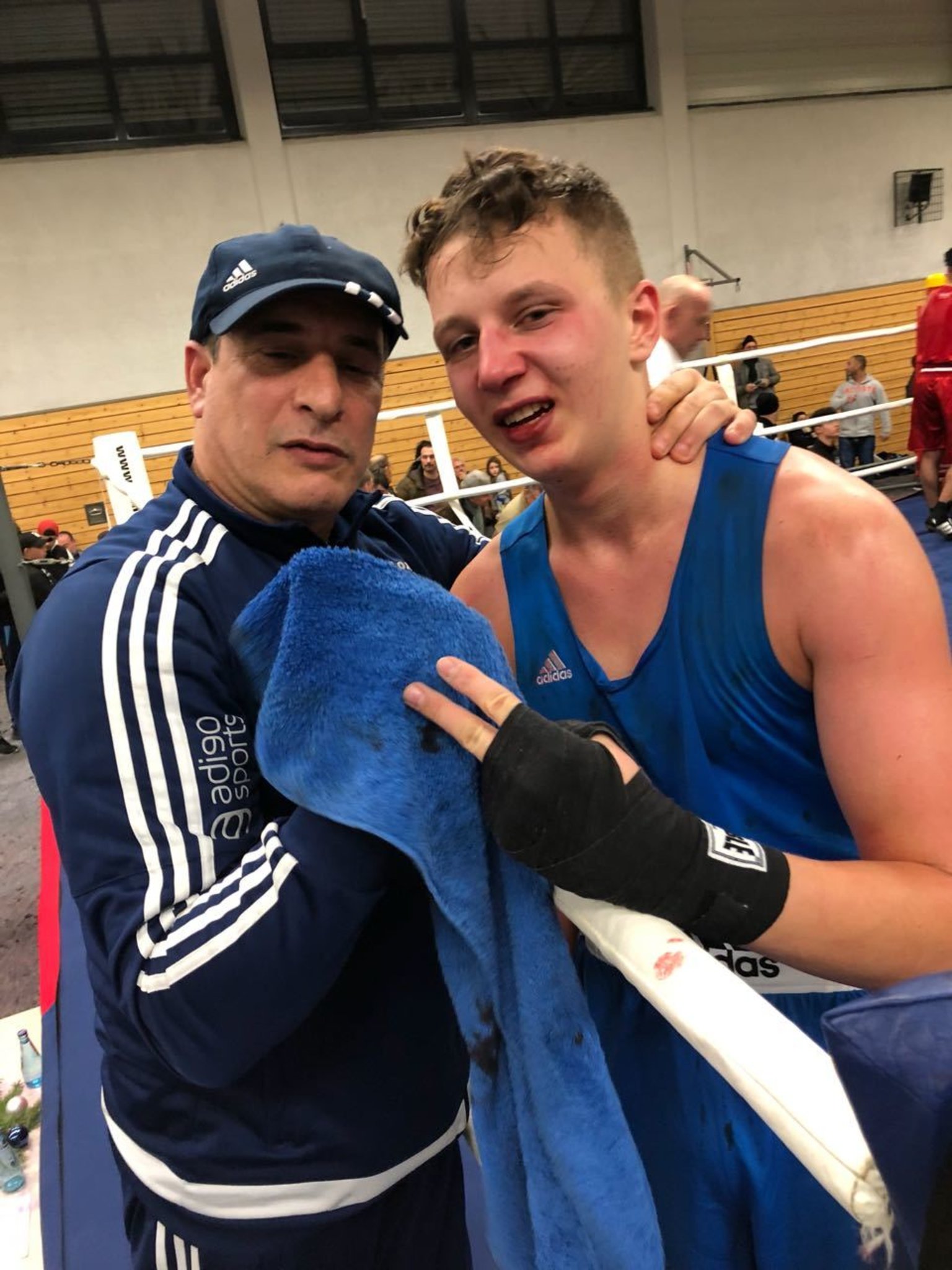 Kreismeisterschaft Boxen Dustin Heese vom Wbs 23 kämpft wie ein Löwe ...