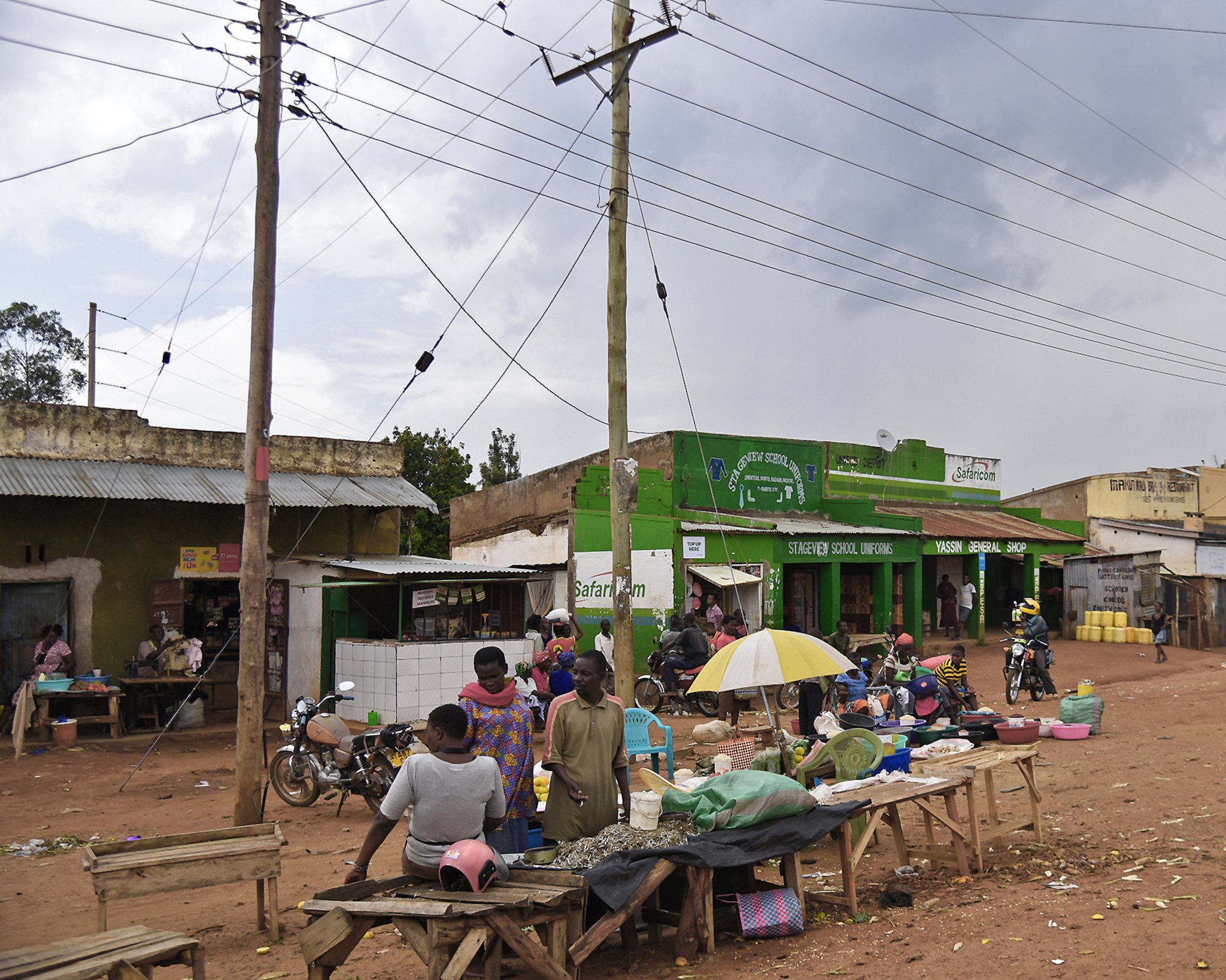Impressionen von einer Fahrt durch Luoland in Kenia - Gelsenkirchen