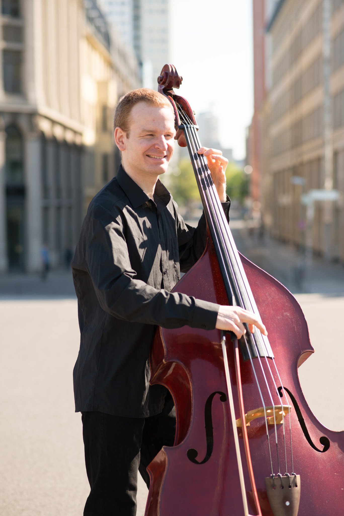 „Ein Mann, ein Bass!“ mit Szymon Marciniak - Monheim am Rhein