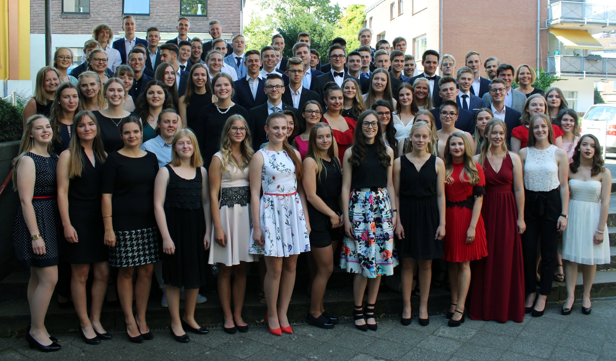 Freiherr-vom-Stein-Gymnasium feiert seine Abiturienten - Kleve