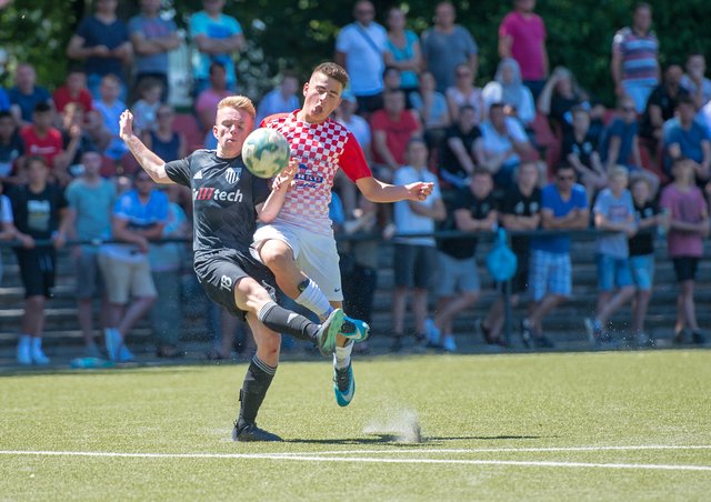 Fußball: Titel mal drei - Mülheim an der Ruhr