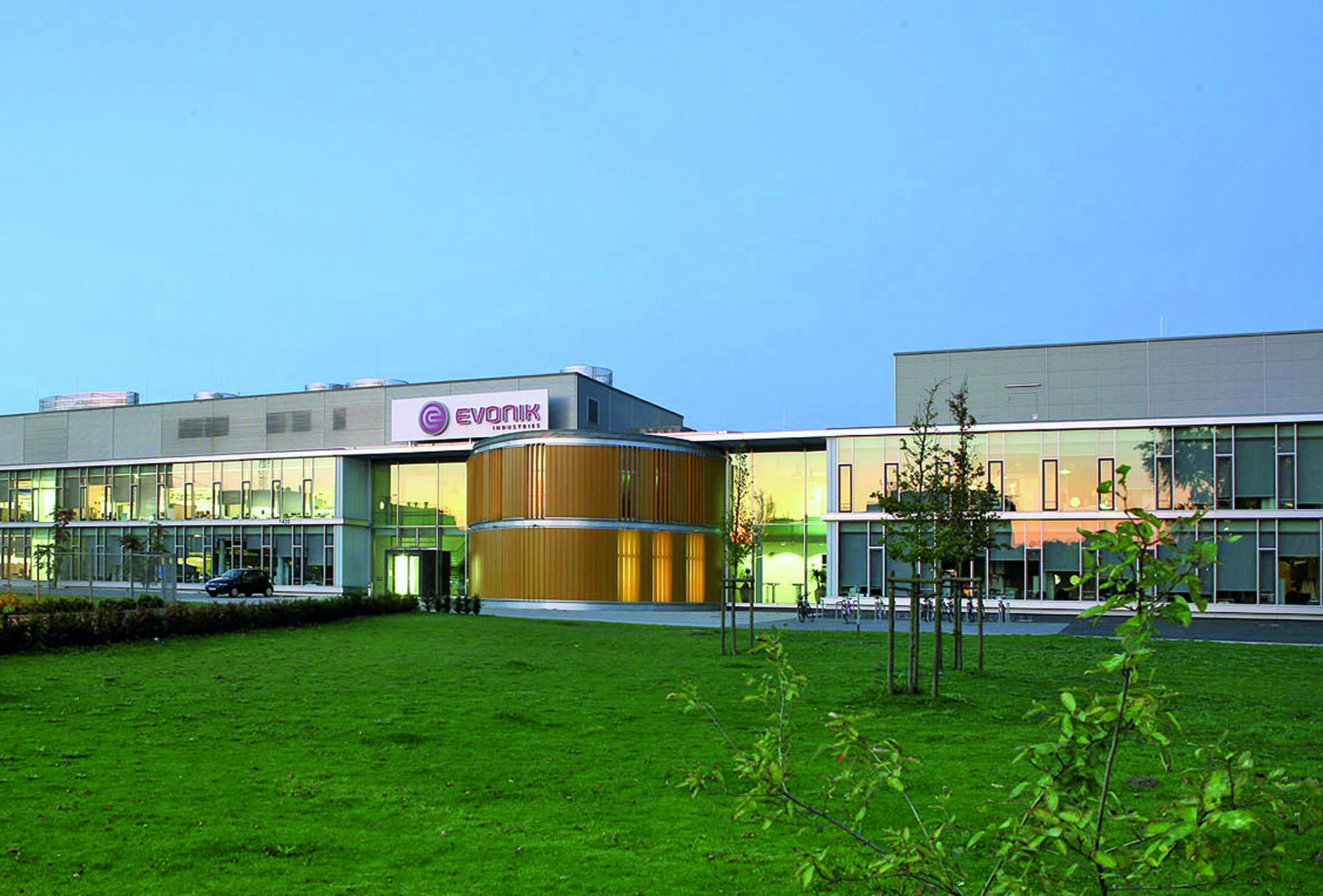 CHEMIEPARK MARL: EVONIK ENTWICKELT PEBA-PULVER FÜR 3D-DRUCK - Marl