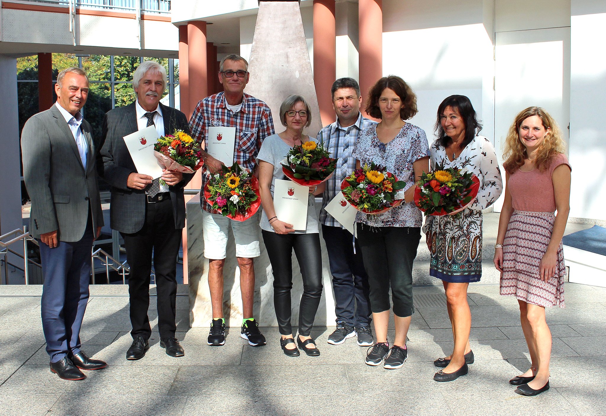 Bürgermeister Werner Kolter bedankte sich für langjährige Dienste - Unna