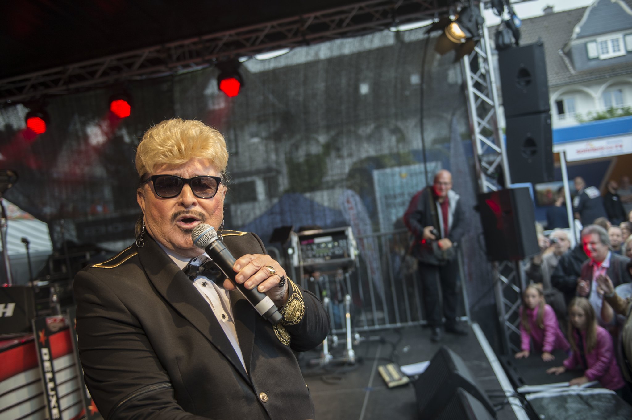 Essener Sänger in Holiday Show: René Pascal live im Fernsehen - Essen-Süd