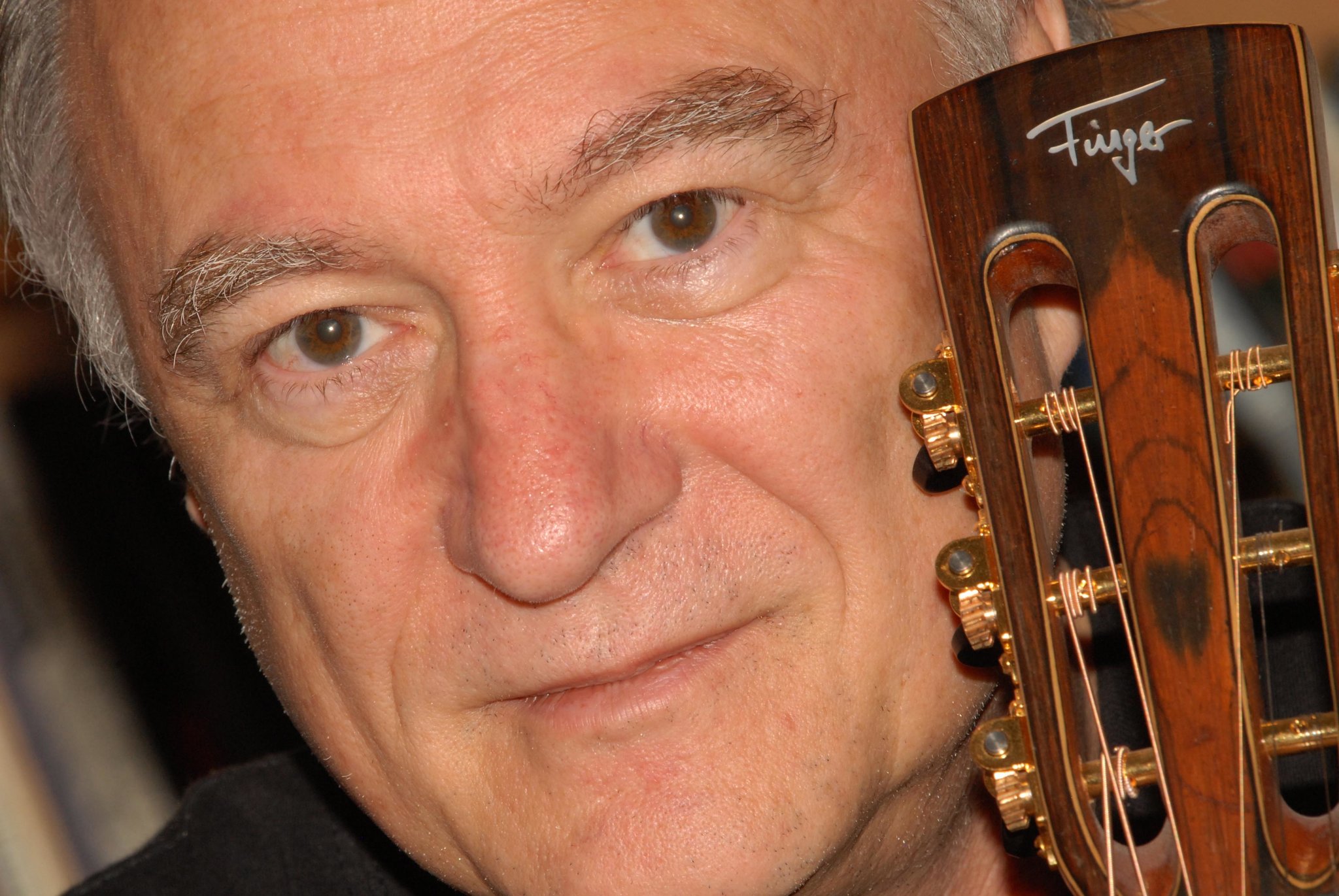 Olfen: "Die andere Saite" Gitarrist Peter Finger in Szene gesetzt - Olfen