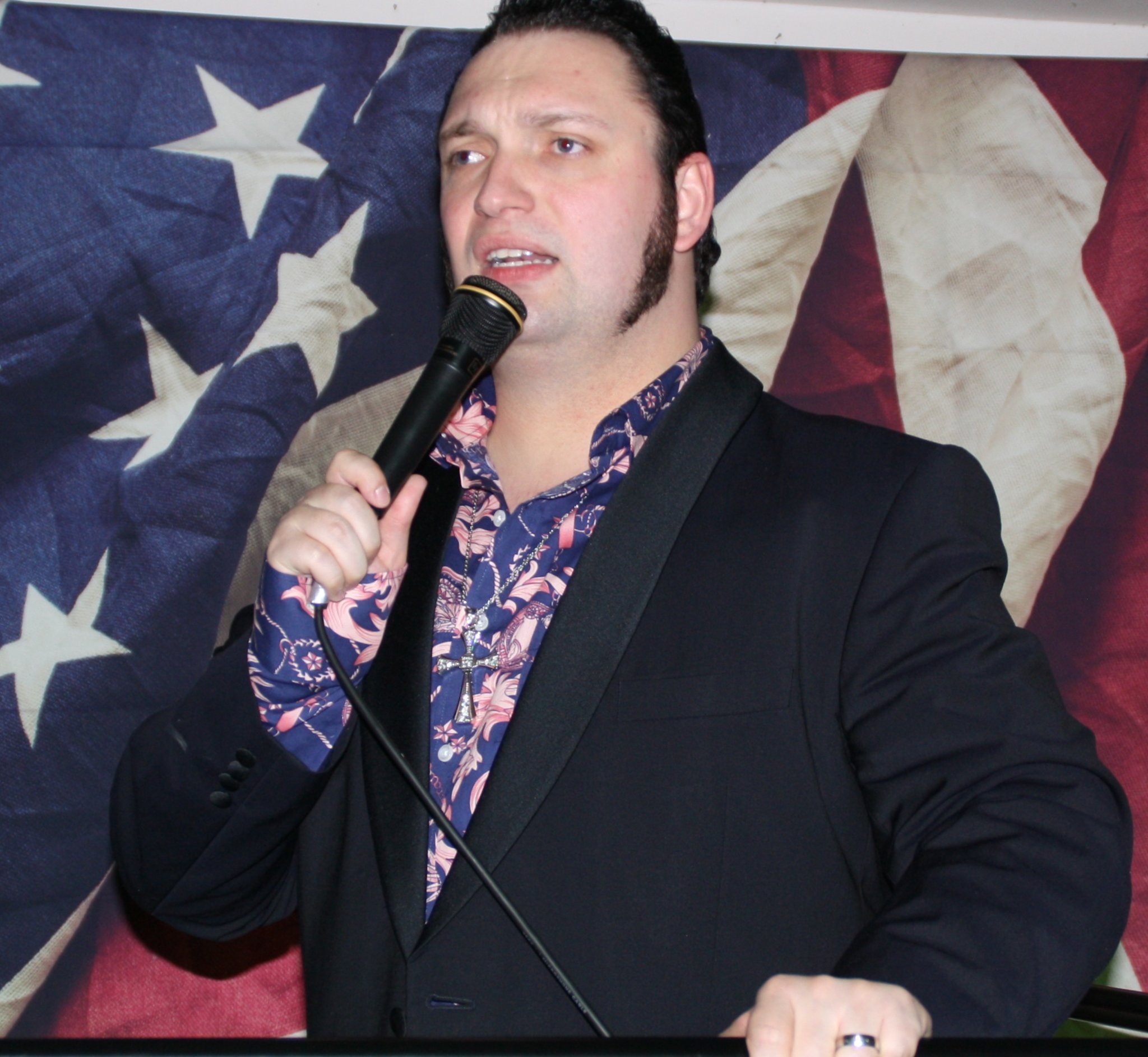 Teddy King (Marvin Krupp) begeisterte mit seine Gesangseinlage alle ...