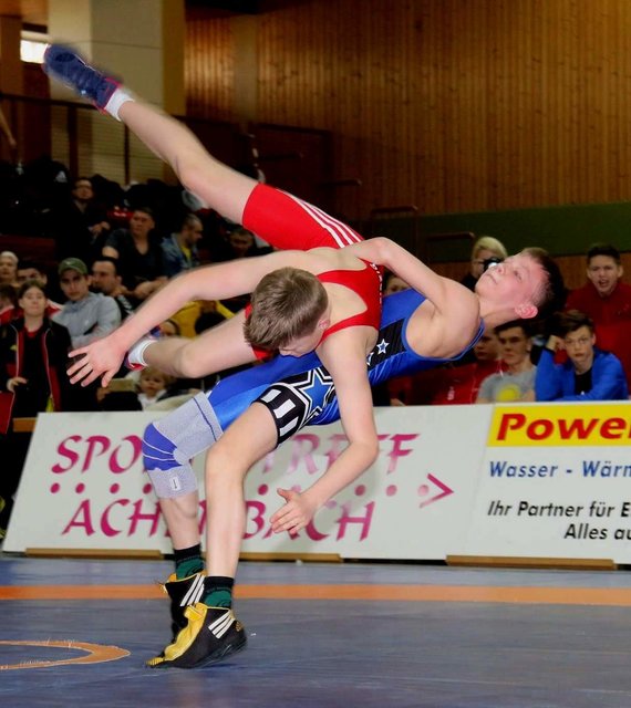 Ringen in Frankfurt an der Oder, Bindlach (Bayern) und Schloss Holte ...