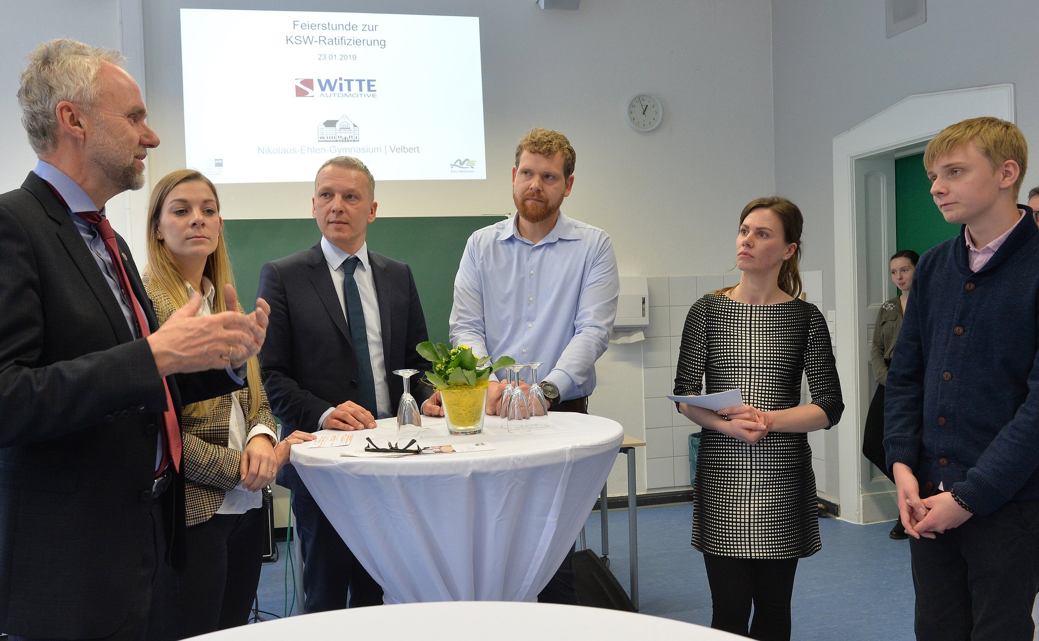 Witte Automotive und Nikolaus-Ehlen-Gymnasium arbeiten zusammen: Bezug ...