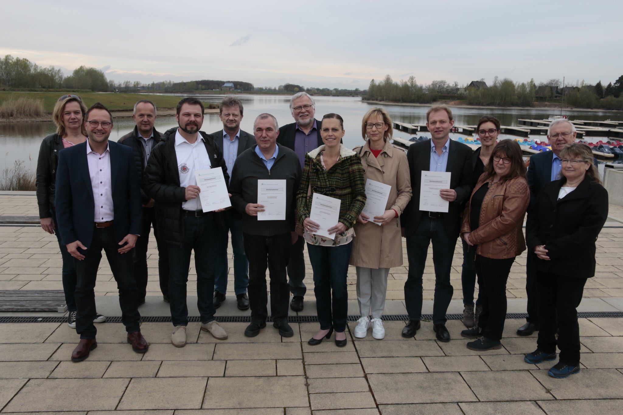 Sozialstiftung Xanten übergab Bewilligungsbescheide an die Xantener ...