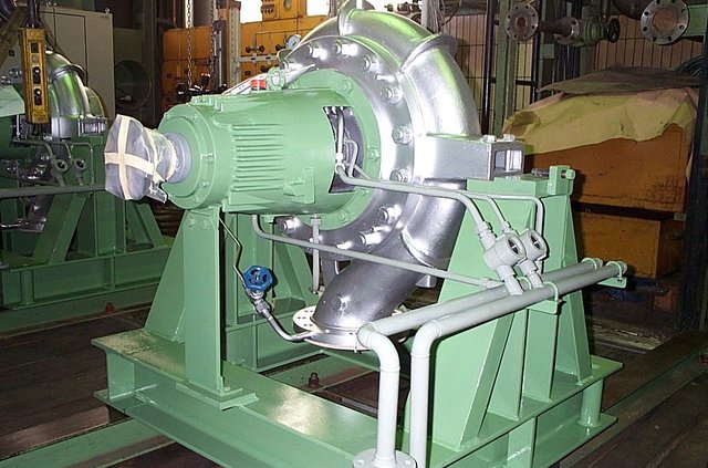 Belegschaft einer tot geglaubten Firma krempelt die Ärmel auf: Mit ...