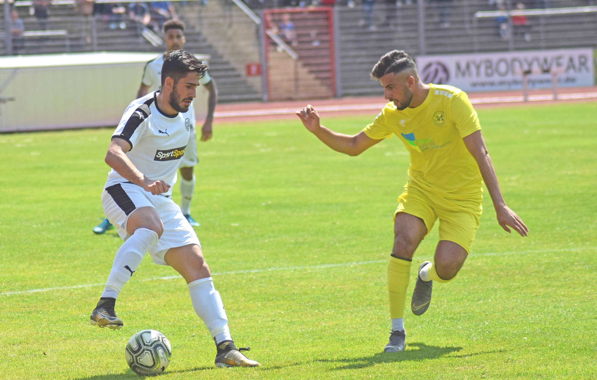 SGW: Cokkosan kommt von RWE - Jeffrey Obst und Emre Yesilova haben ...