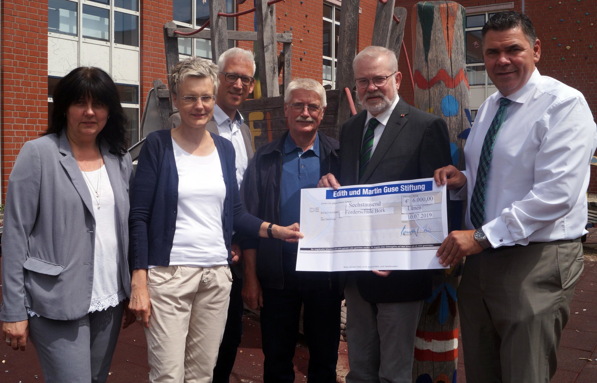 Edith und Martin Guse Stiftung: 6.000 Euro für das Förderzentrum Nord ...