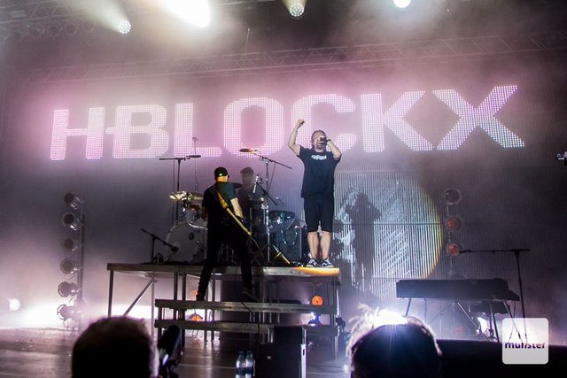 *Münster mittendrin - Ein Heimspiel für die H-Blockx und Roland Kaiser ...