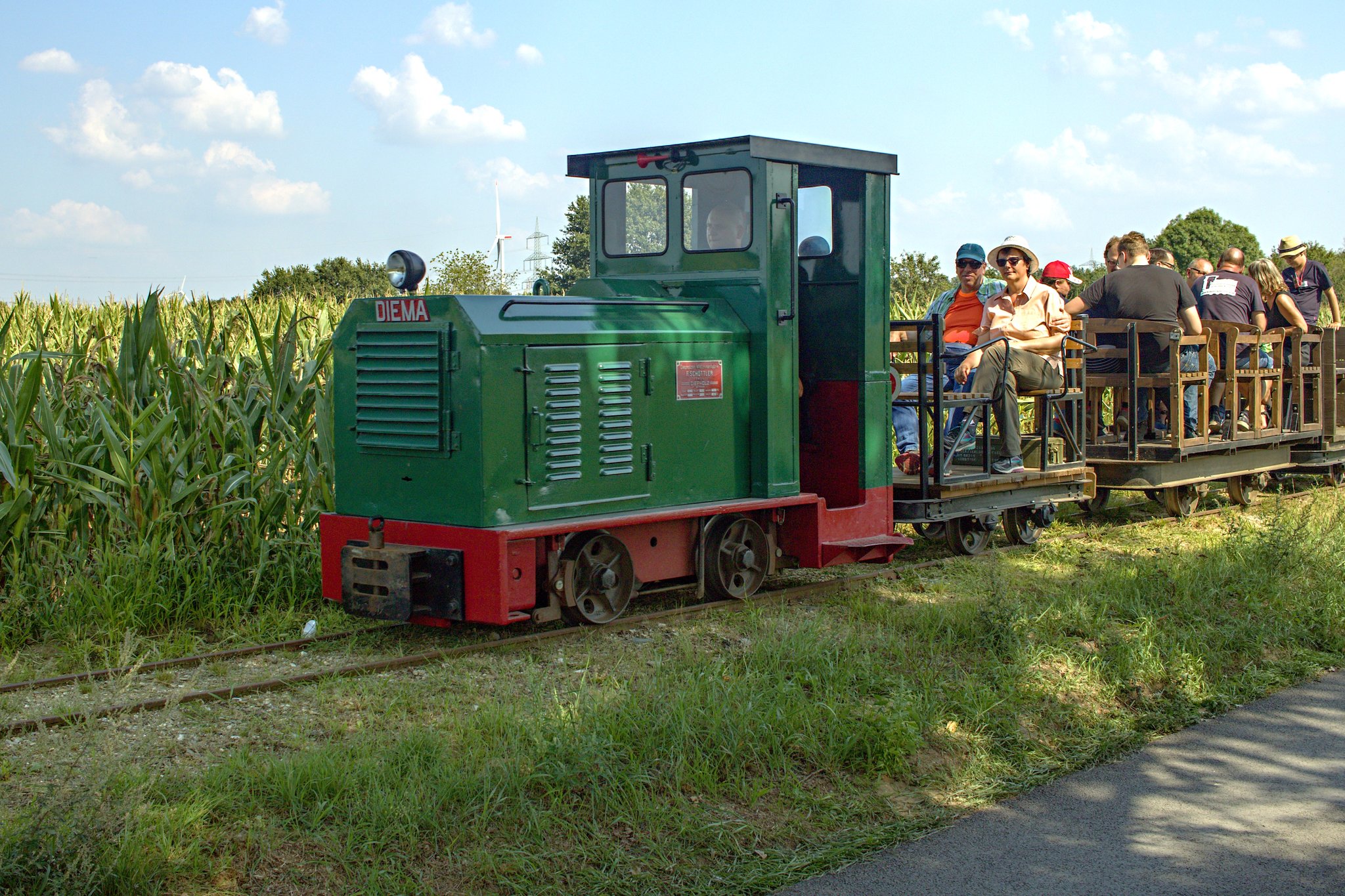Die Feldbahn fährt: Familienfahrtage bei den Feldbahnfreunden ...