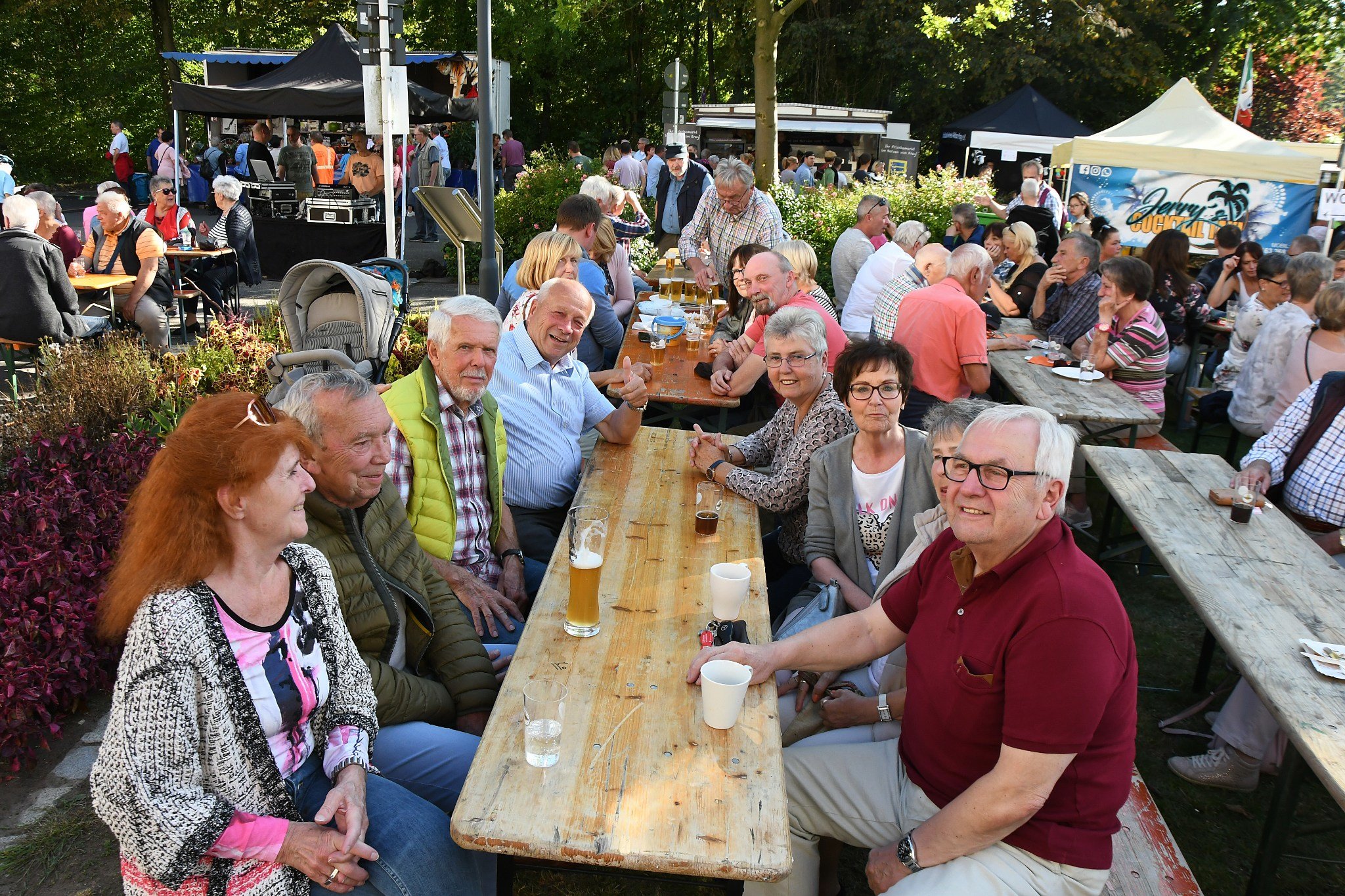 Essen-Kray: Krayer Herbst am Rathaus Kray bei Super-Wetter: Krayer ...