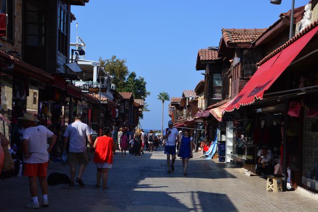 Urlaub in der Türkei: Ausflug in die Stadt Side (Altstadt) mit dem ...