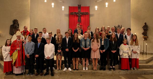 Katholische Kirchengemeinde Maria Frieden: Jugendliche zur Firmung 2019 eingeladen - Hamminkeln
