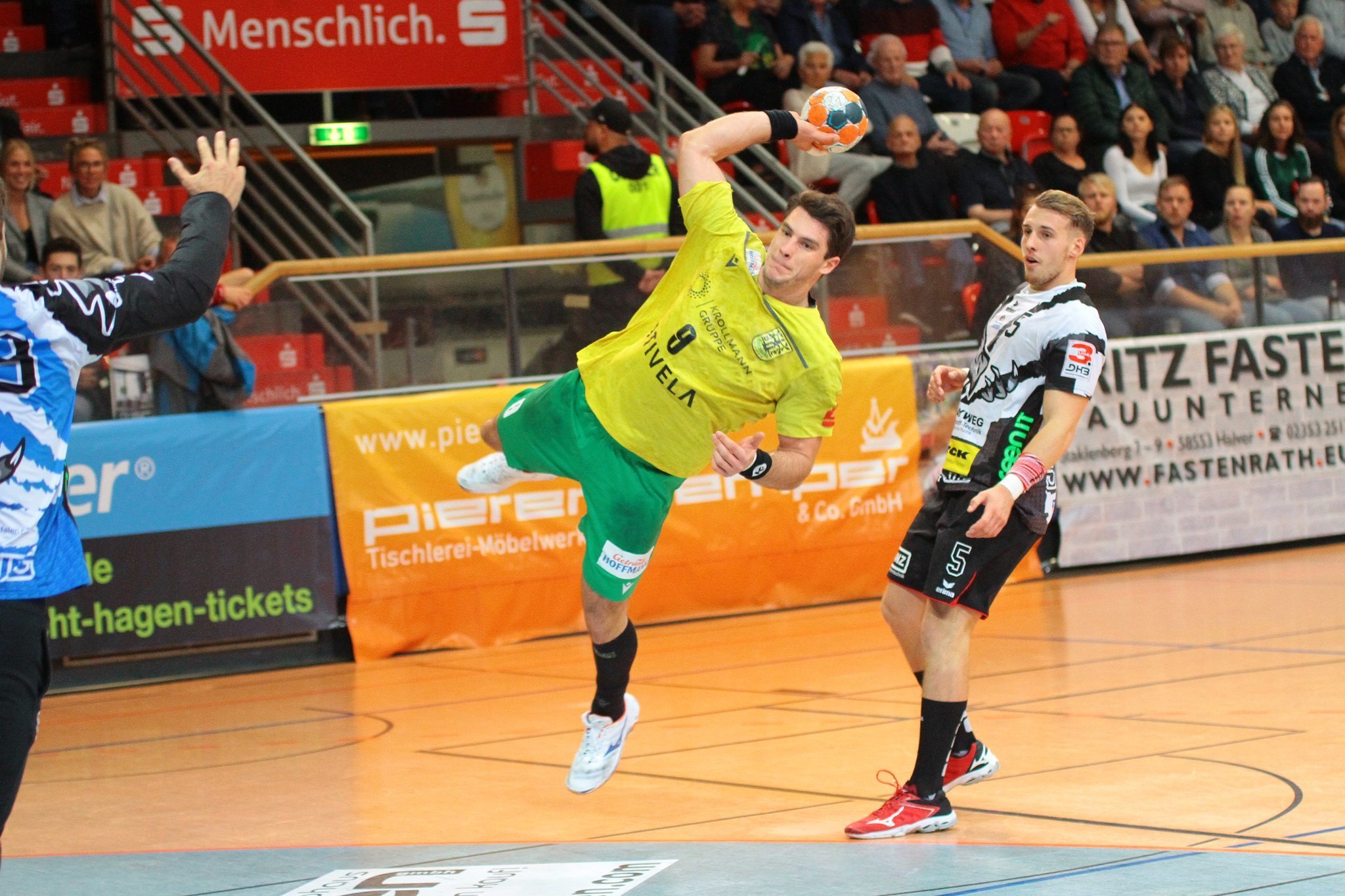 Hagen gewinnt gegen die Dragons: Souveräner Heimsieg: VfL Eintracht ...