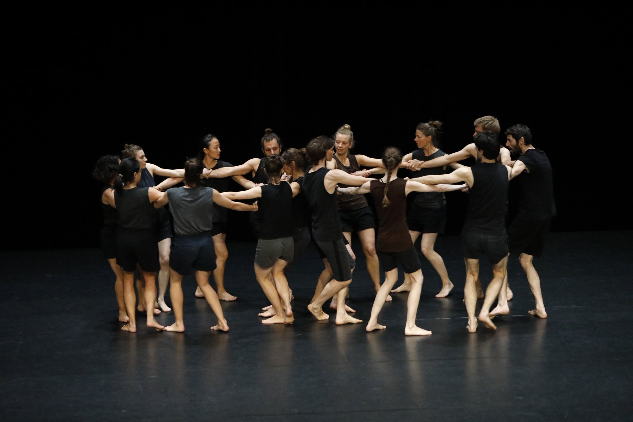 Im Aalto Theater wurden Gert Weigelt, Isabelle Schad und Jo Parkes mit ...