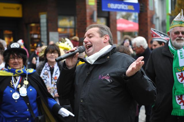 Die 5. Jahreszeit ist da!: Die schönsten Bilder vom Karnevalsauftakt in ...