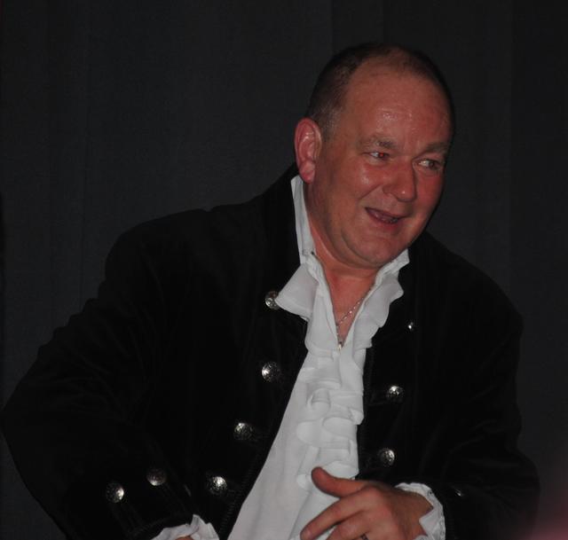 Michael Kochanski - Thema