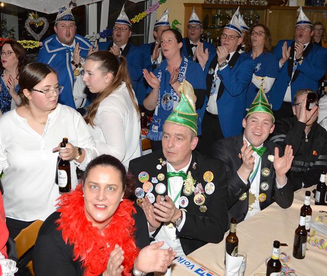 Karneval in Millingen: 55 Jahre MCV - Millingen feiert mit Jubel ... Karneval in Millingen: 55 Jahre MCV - Millingen feiert mit Jubel ...