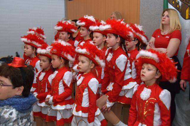 Sitzung in der Bürgerhalle: In Grieth am Rhein lässt sich sehr gut ...