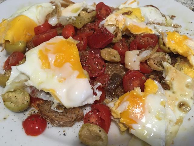 Etwas Lustiges trotz Corona: LORIOT - Die Sache mit dem Frühstücksei ...