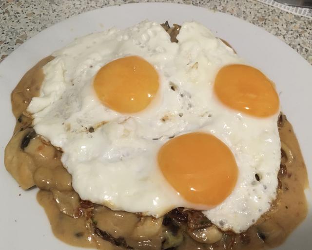 Etwas Lustiges trotz Corona: LORIOT - Die Sache mit dem Frühstücksei ...