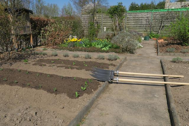 Garten: Gartenboden bearbeiten - Bedburg-Hau