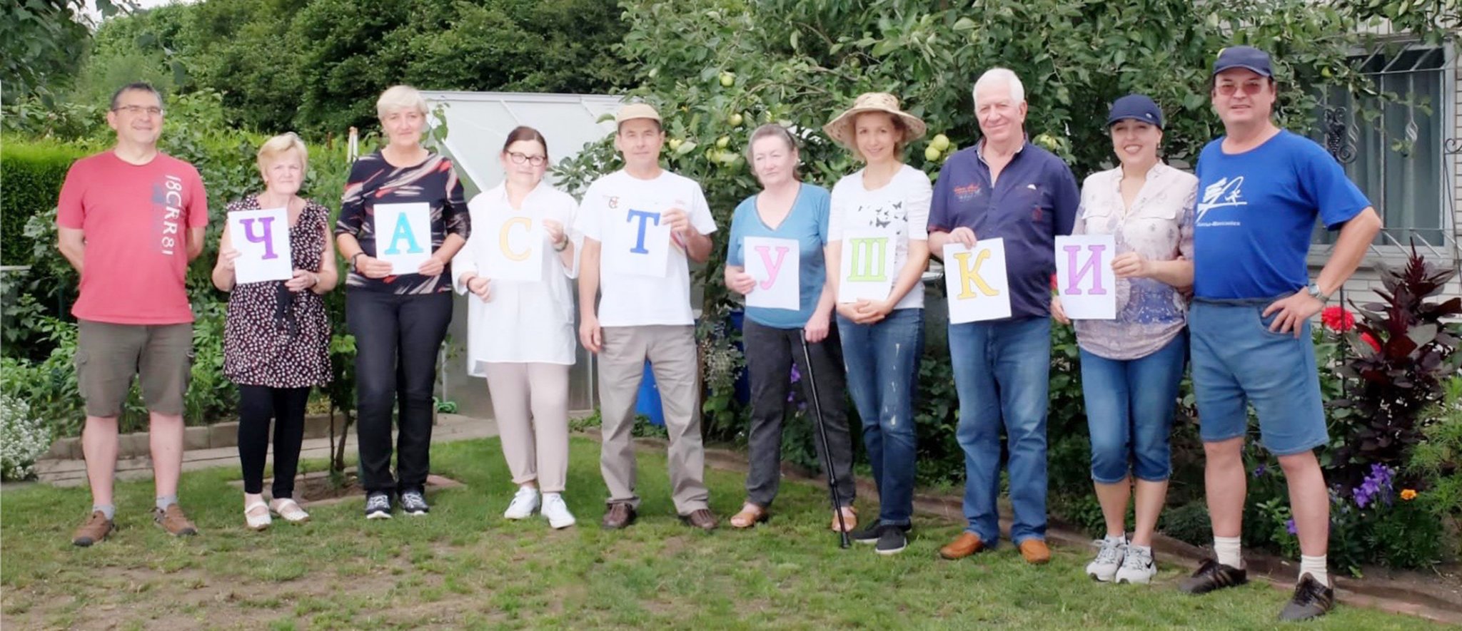 Russische Zwar-Gruppe freut sich über Interessierte, die mit ihr ...