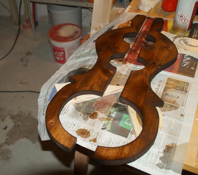 Pranger to go: Heute bauen wir uns mal eine Halsgeige - Mülheim an der Ruhr