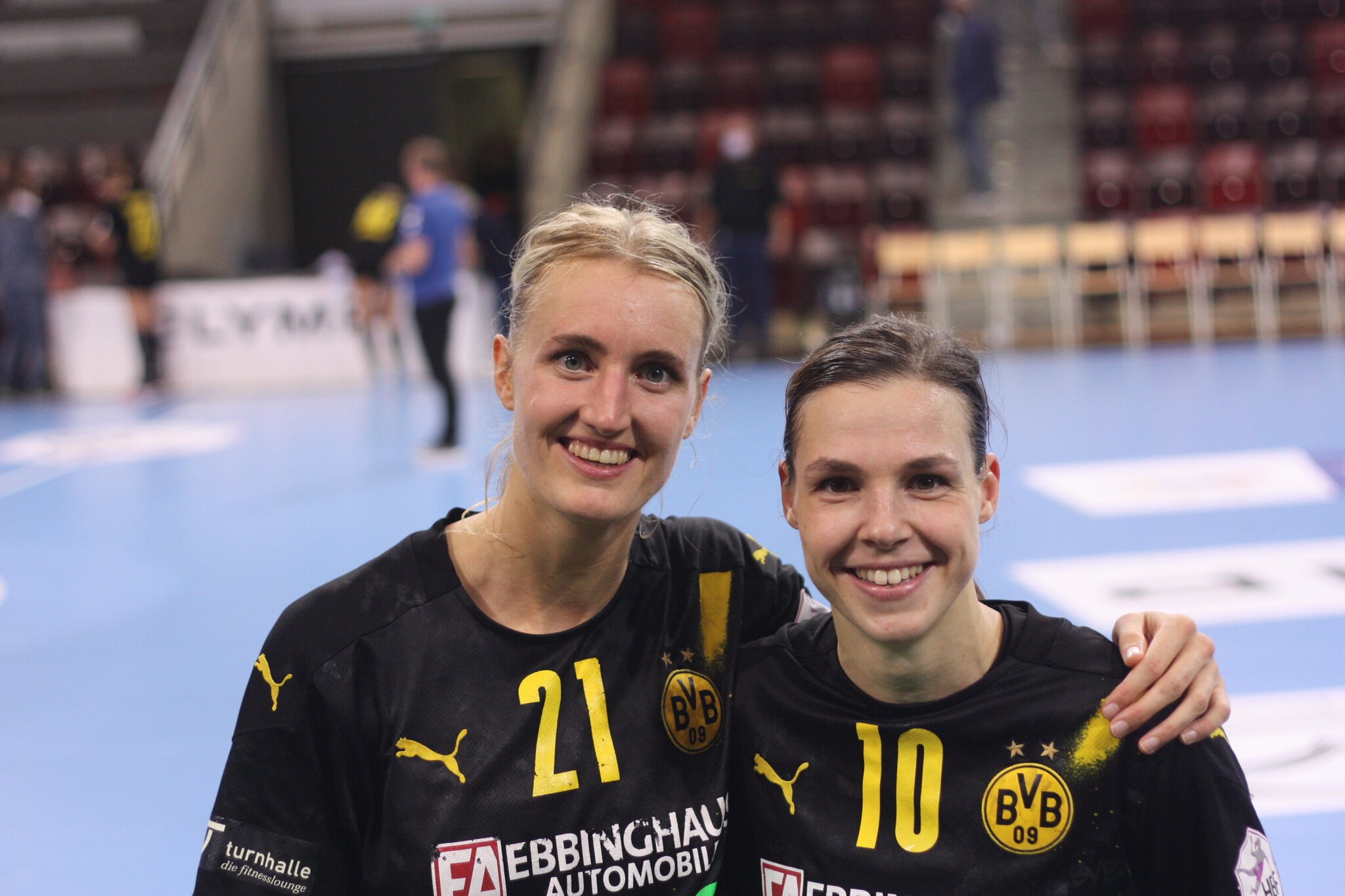 Handball Bundesliga Frauen / Saison 2020/21: Kelly Dulfer & Inger Smits ...