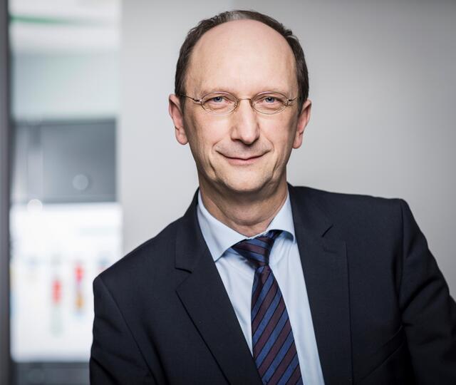 Kreis-CDU stellt Kandidaten zur Bundestagswahl auf: Politik im Autokino ...