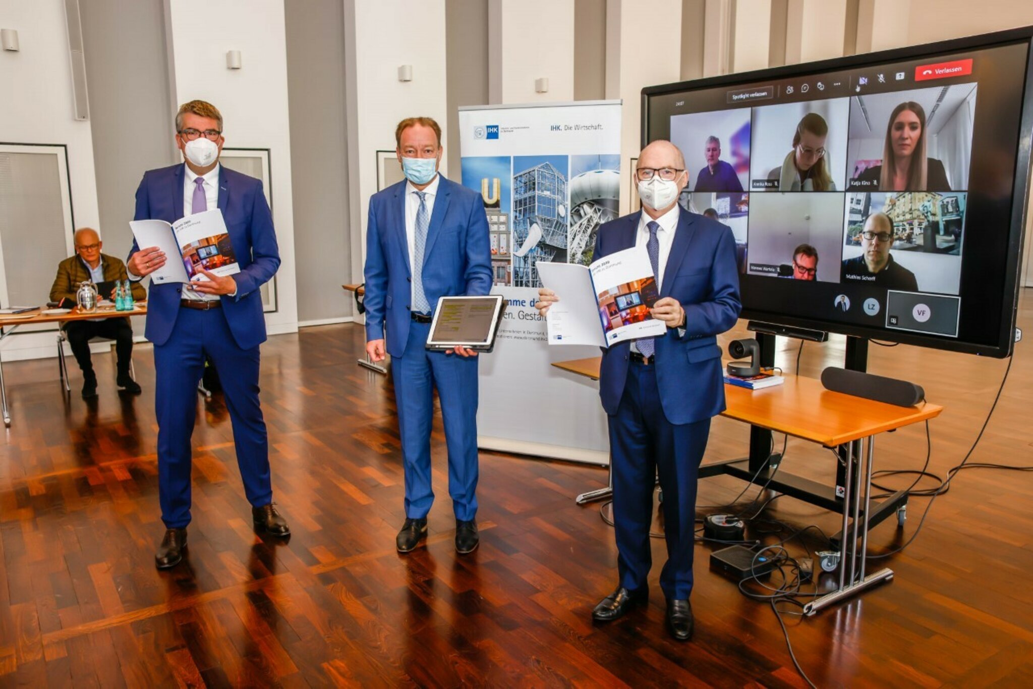 Industrie- und Handelskammer zu Dortmund stellt Jahresbericht 2020 vor ...