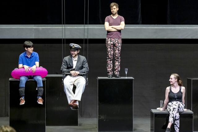 Technik wird benötigt für die Oper Il Re Teodoro in Venezia von ...