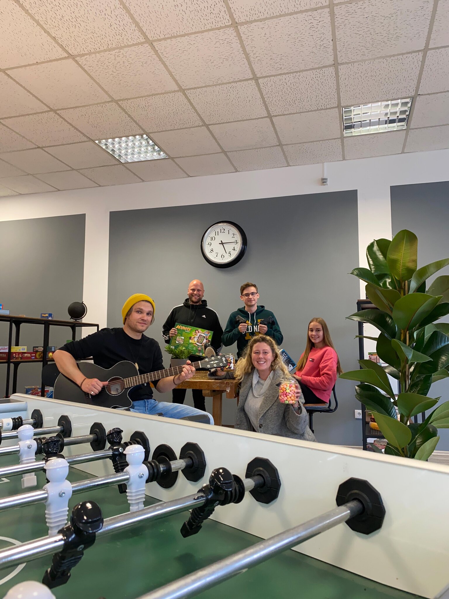 Nach der Flut in neue Räume umgezogen: Jugendzentrum Hemer öffnet ...